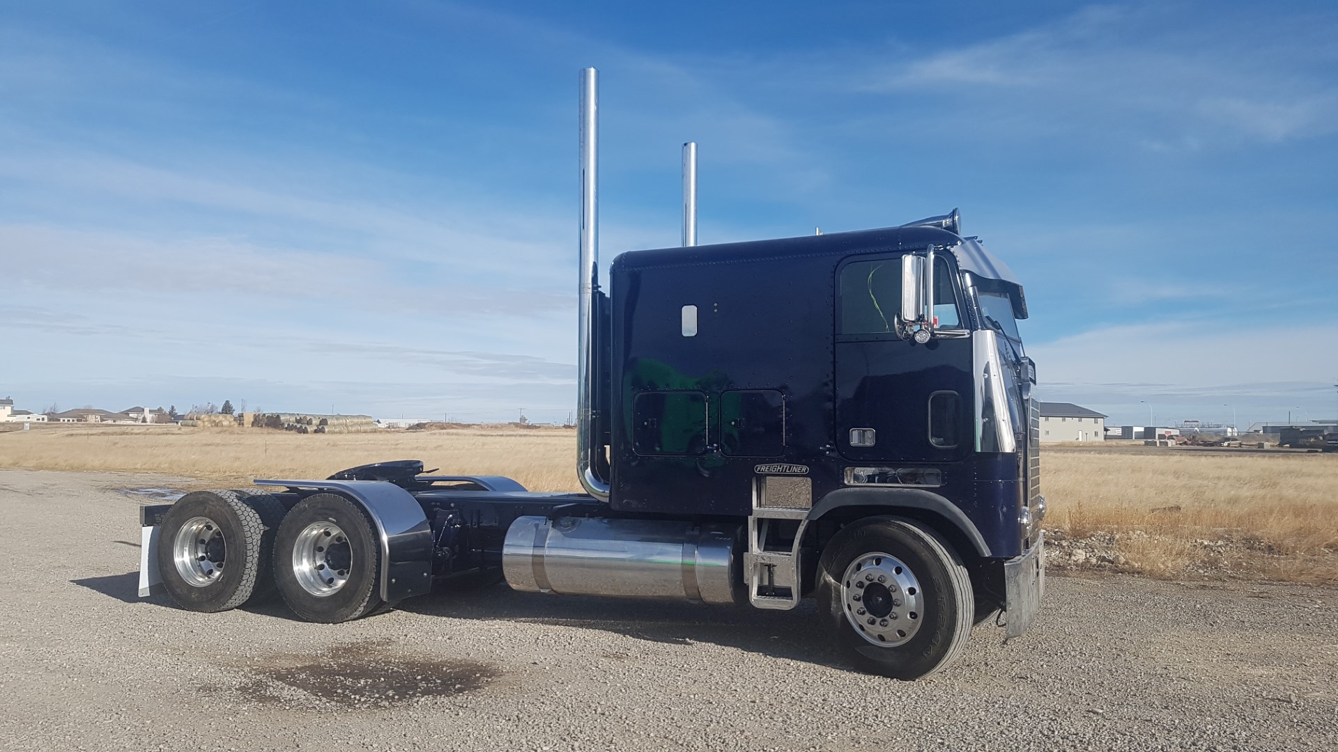 ETS Express | LF Truck Centre